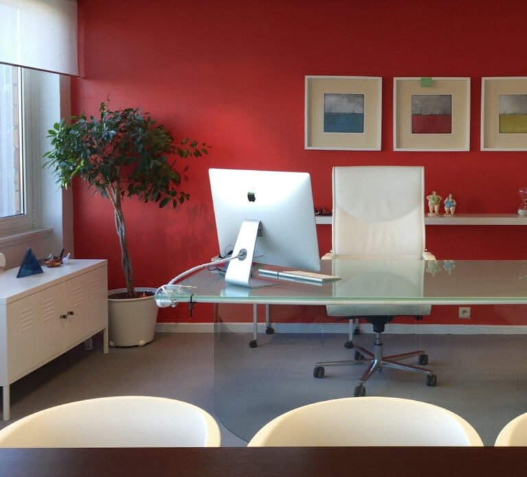 Pinta una pared roja para crear atractivo en tu hogar – PintoMiCasa.com